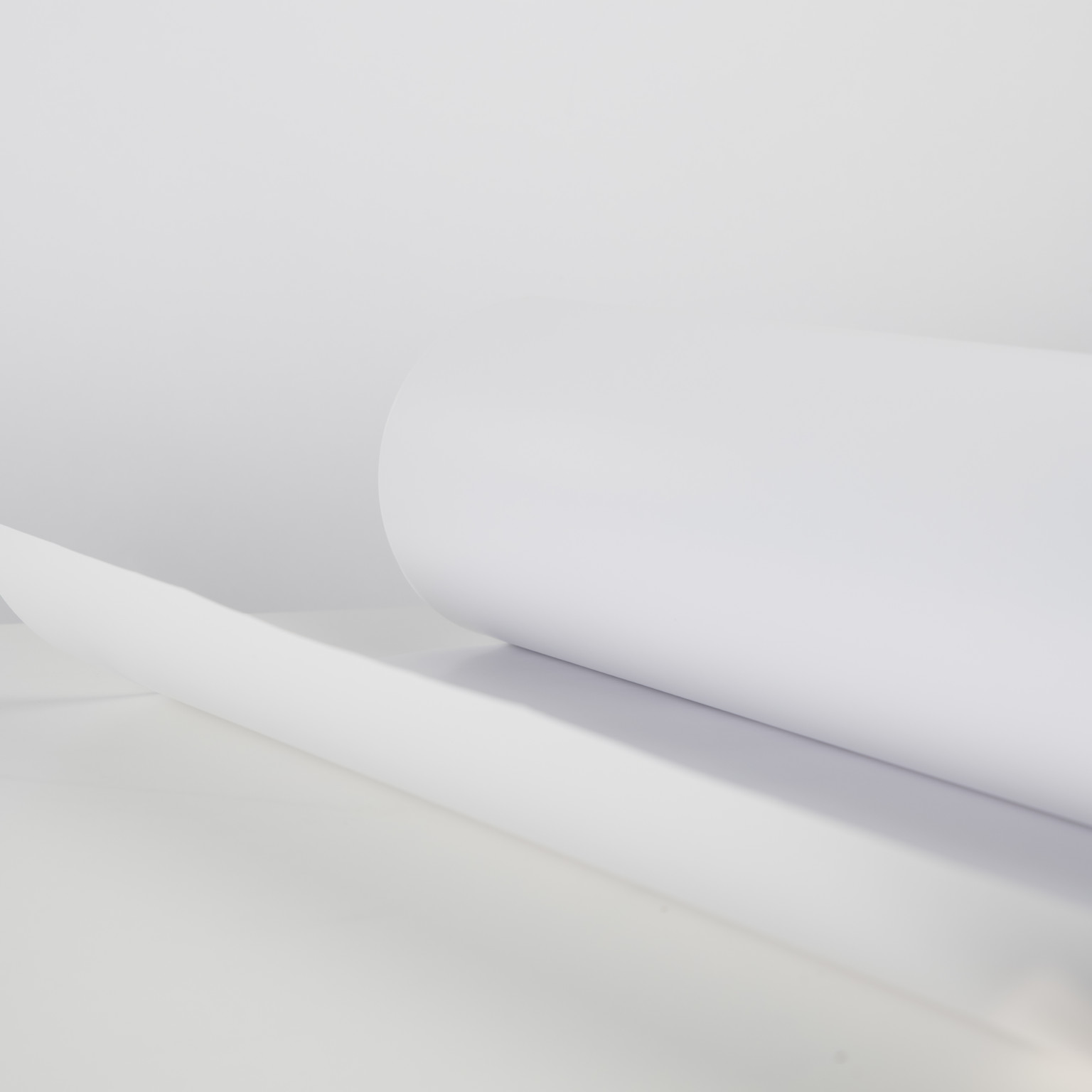 Presentpapper - Vit matt exklusiv dubbelsidig 57cm - I/Store